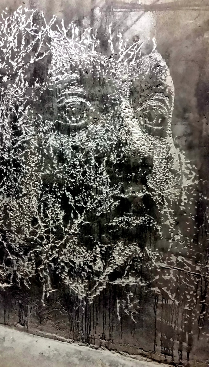 Vhils - Street Art Avenue