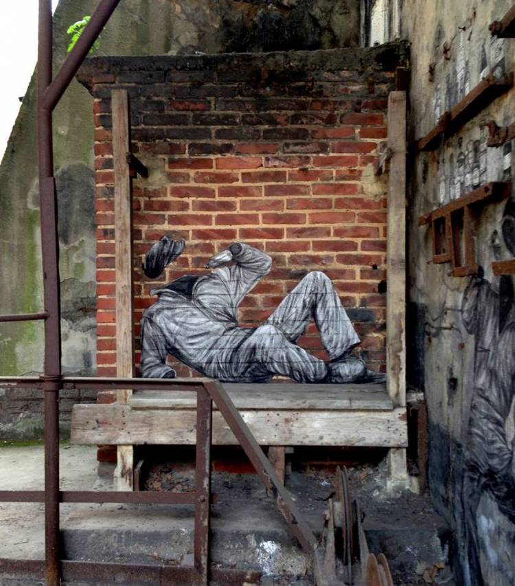 Levalet - Street Art Avenue